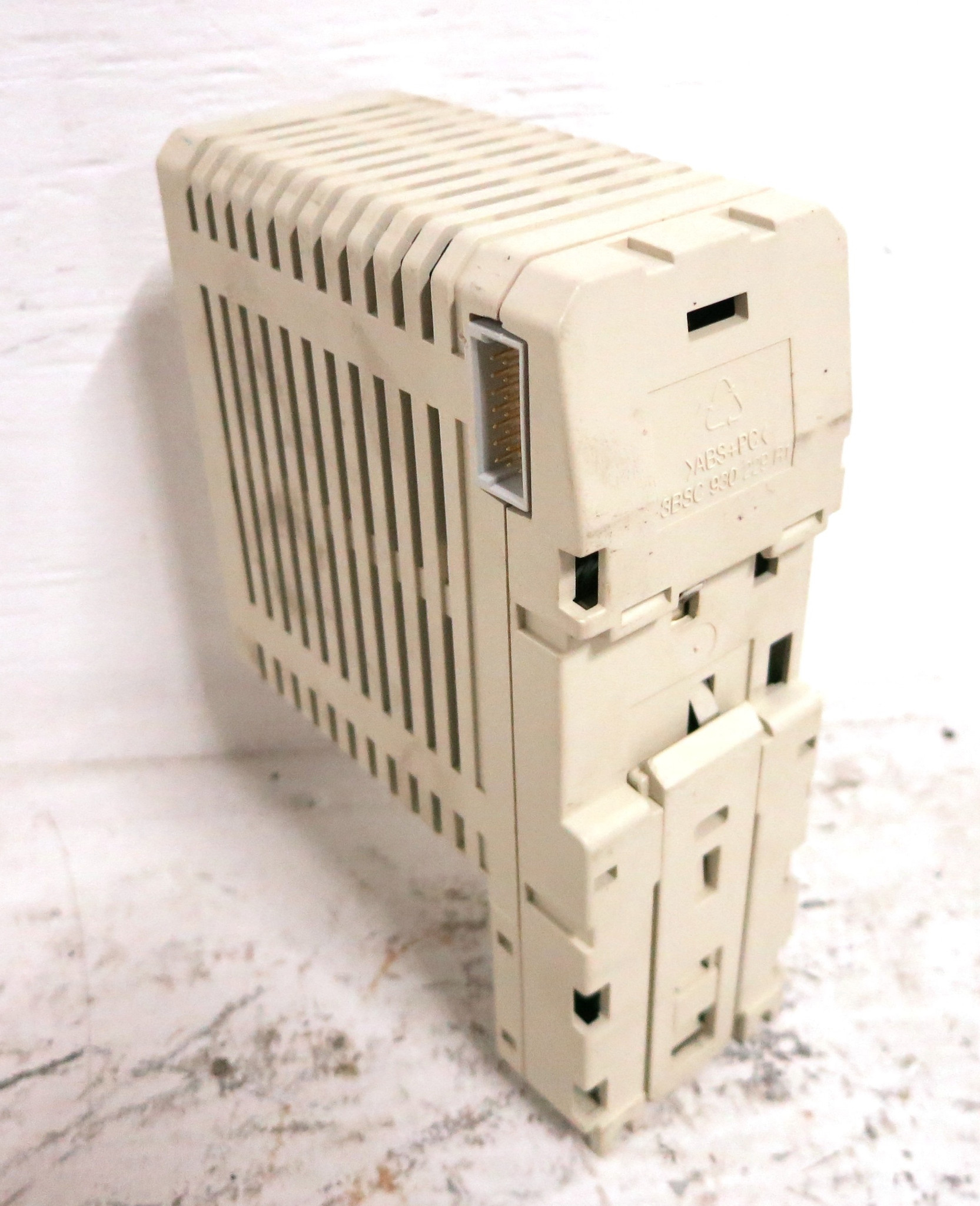 ABB TB820 3BSE008555R1 PR:A S800 Module Bus Cluster Modem PLC (DW4988-1 ...