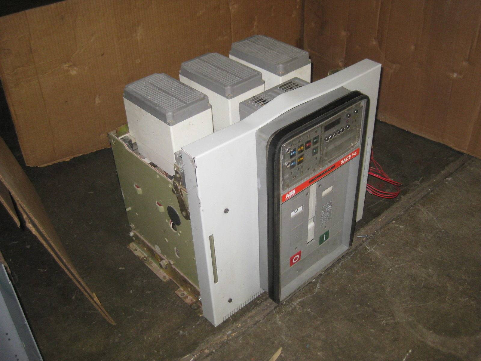 ABB F4S3200 MEGAMAX SACE-F4 3200A 690V, PR1/P LSIG Trip, Ctrl PR1/C F4S ...