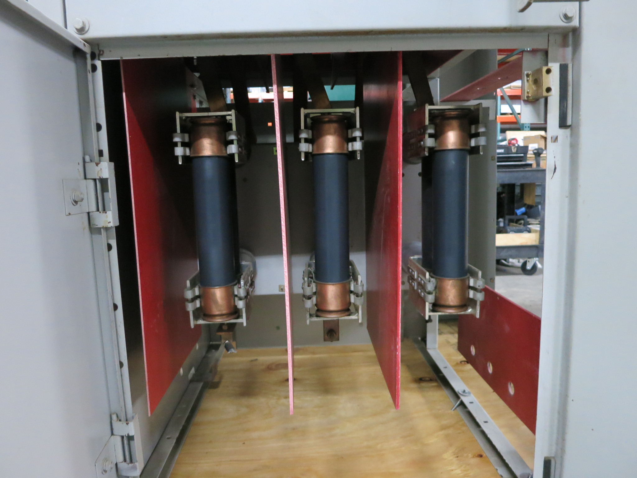 GE 13.8kV - 15.5kV Load Interrupter Manual Transfer Switch 600A ...