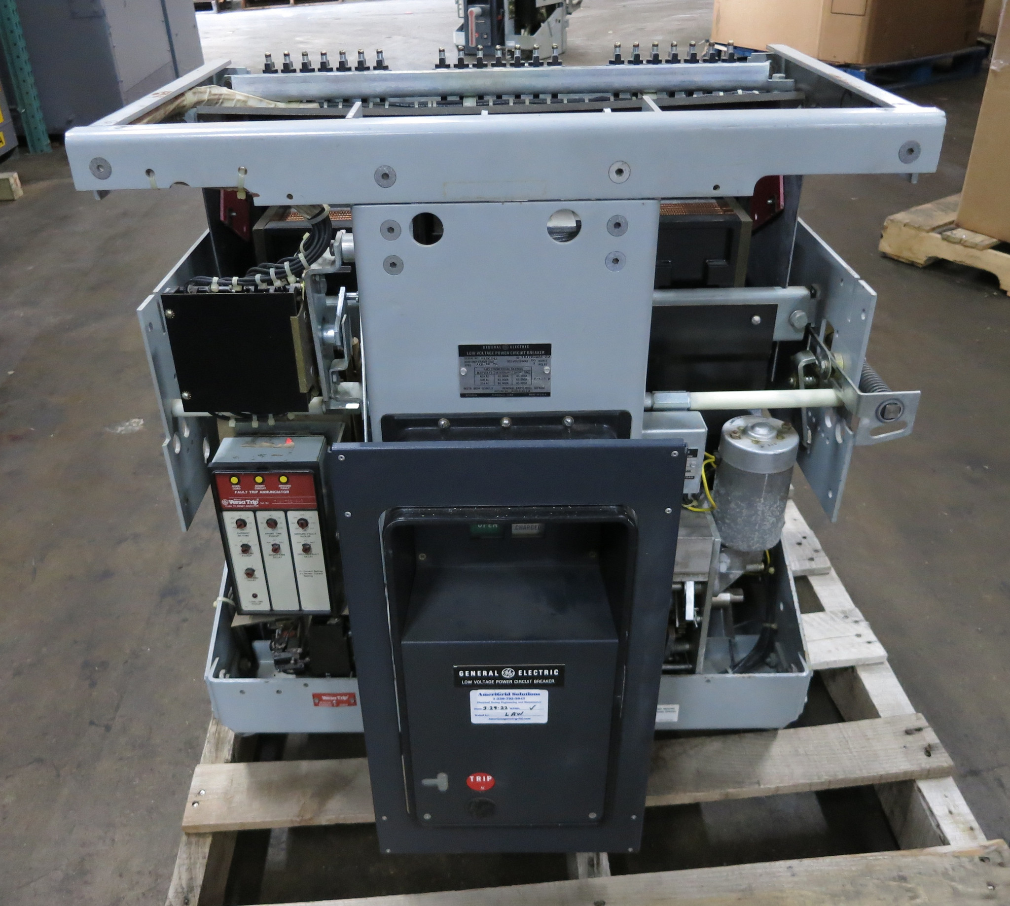 GE AKR-6D-75 3200A EO Circuit Breaker LSG Microversa Trip TA9VT32MGA3 ...