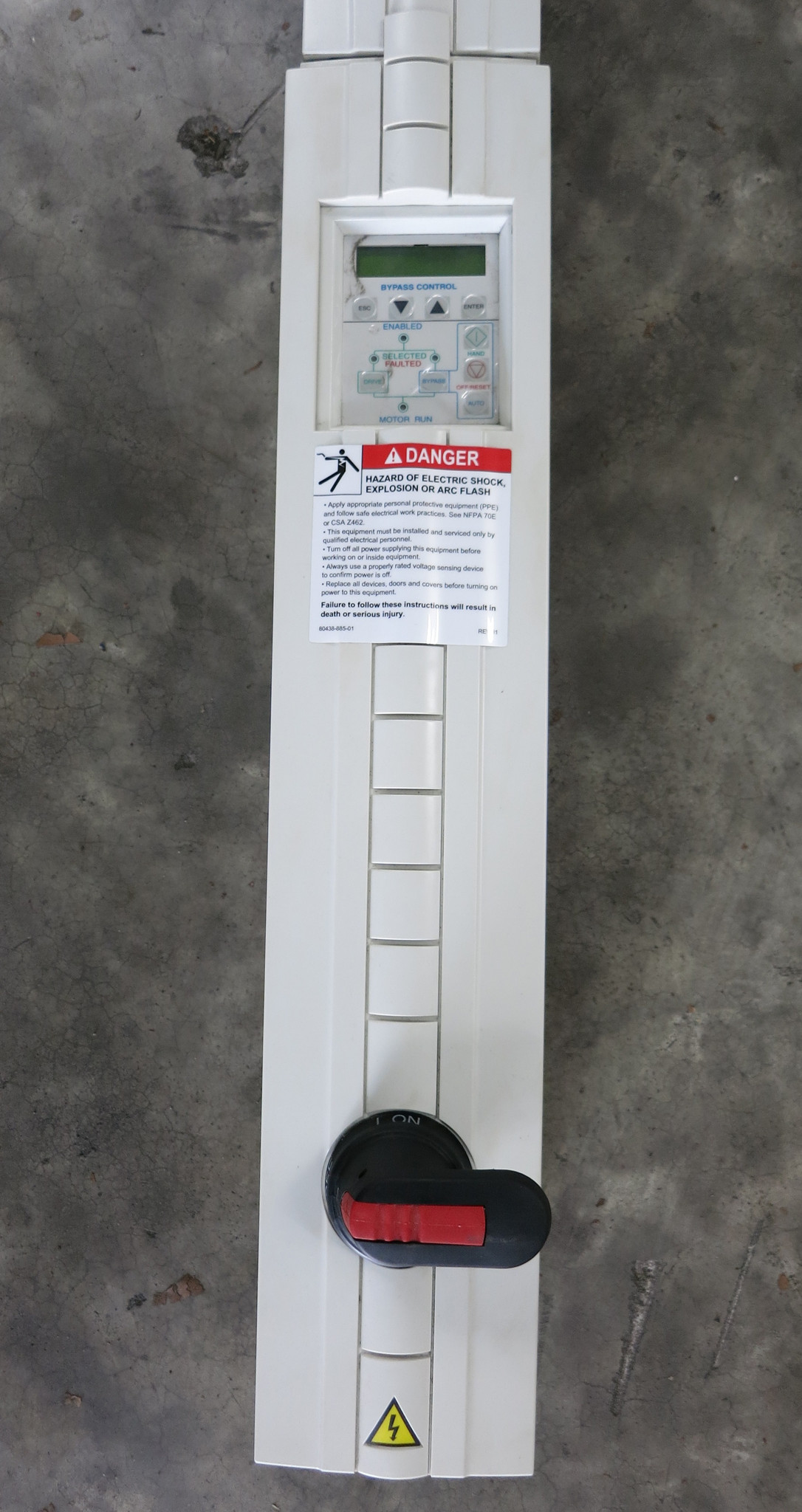 ABB ACH550-VCR-023A-4 15 HP AC VS HVAC Drive 480V w/ Bypass RBCU E ...