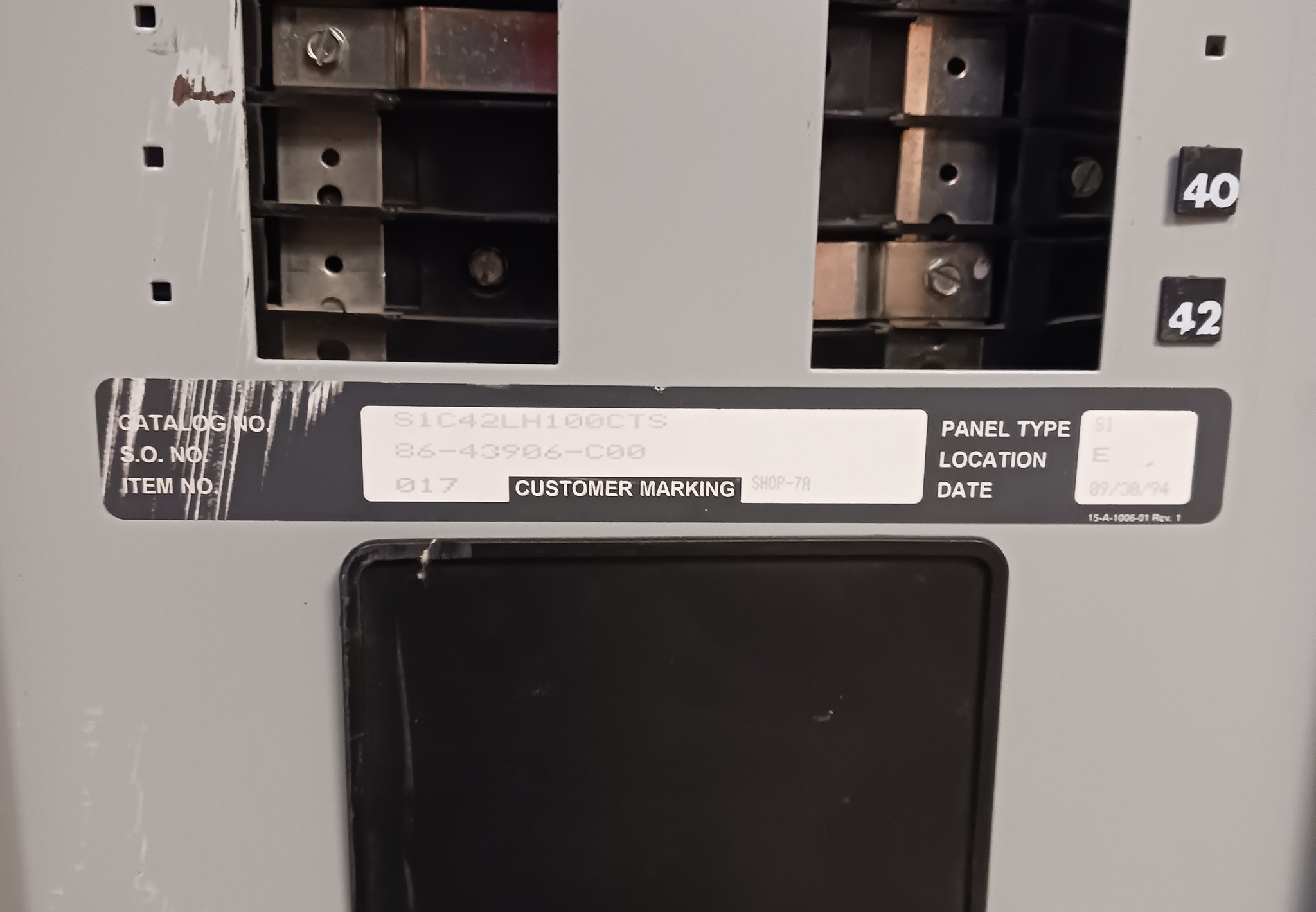 Siemens S1 100A Main Breaker Panelboard 208Y/120V 3PH 4W 100 Amp ...