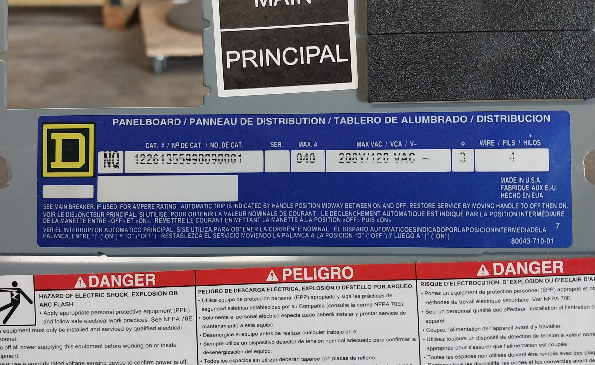 Square D 40A NQ Main Breaker Panelboard 240V 3PH 4W 200 Amp (BJ0488-1 ...