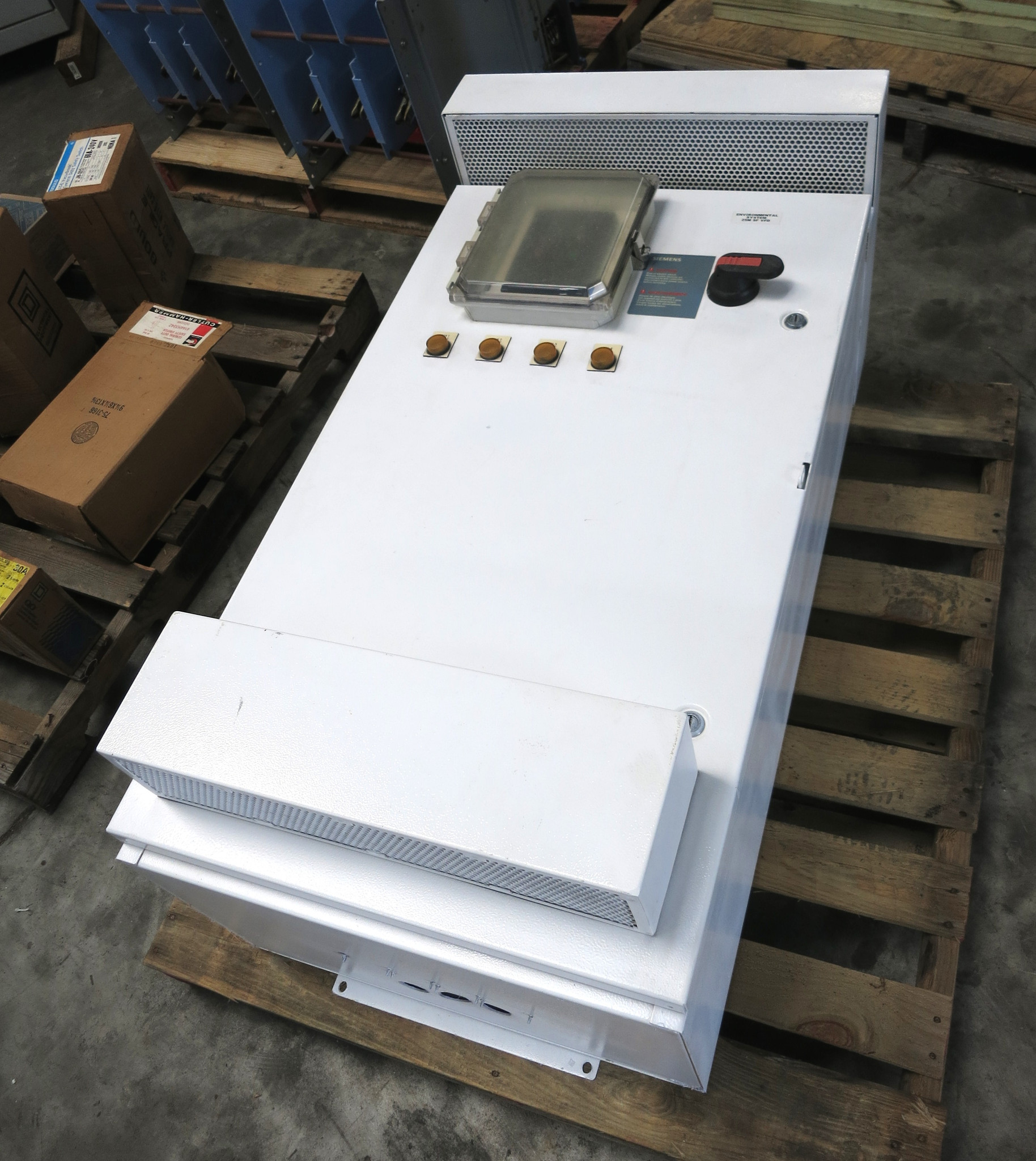 Siemens BT300-060X4-01X 60 HP VS Drive 480V 3R Enclosure 60HP VBA360 ...