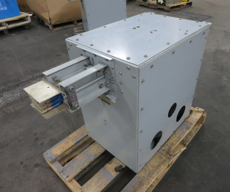 GE Spectra 800A 600V Busway Tap Box 3PH 4W 800 Amp End Tapbox 2.875 ...