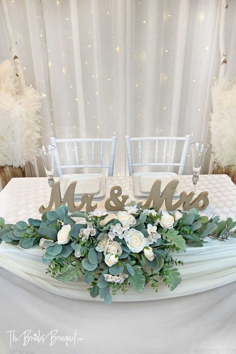 AUTUMN Wedding Sweetheart Table Arrangement