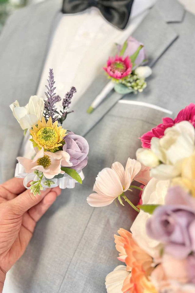 Elegant Silk Corsages for Wedding & Prom