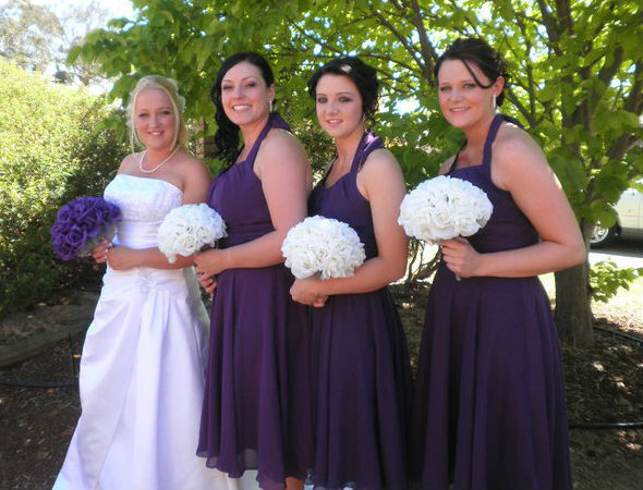 Purple and Ivory Wedding Theme - TheBridesBouquet.com