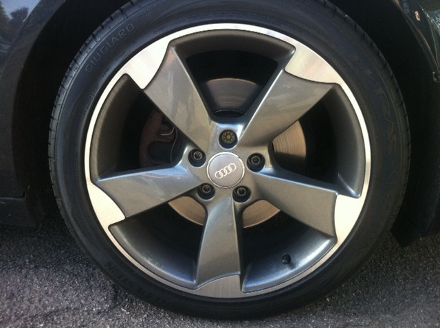 18" Alloy Wheels & Tyres Audi TT RS Style Gunmetal polish face - Meduza ...