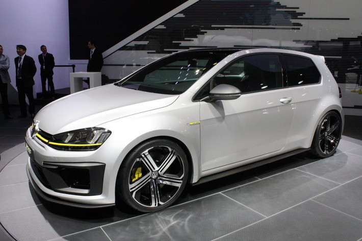 Volkswagen Golf MK7 R400 Bodykit - Meduza Design Ltd