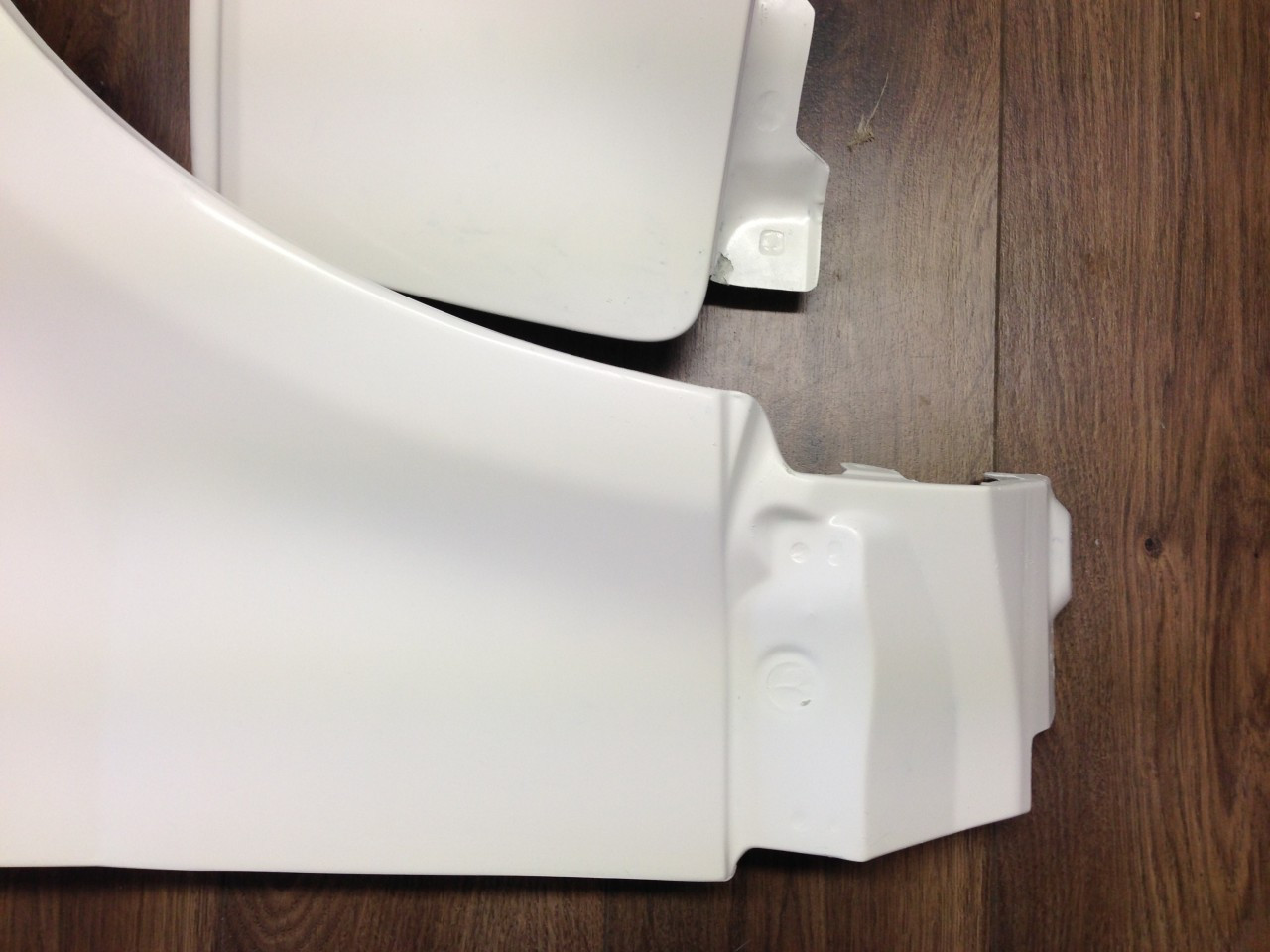 Range Rover Sport 2012 Replacement front wing passenger side - Meduza ...