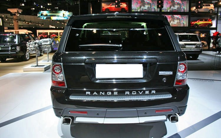 Range Rover Sport Autobiography Style Rear bumper PU 2005-2013 - Meduza ...