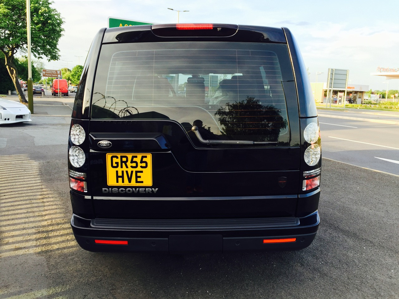 Land Rover Discovery 3 to 4 2016 Conversion Facelift - Meduza Design Ltd