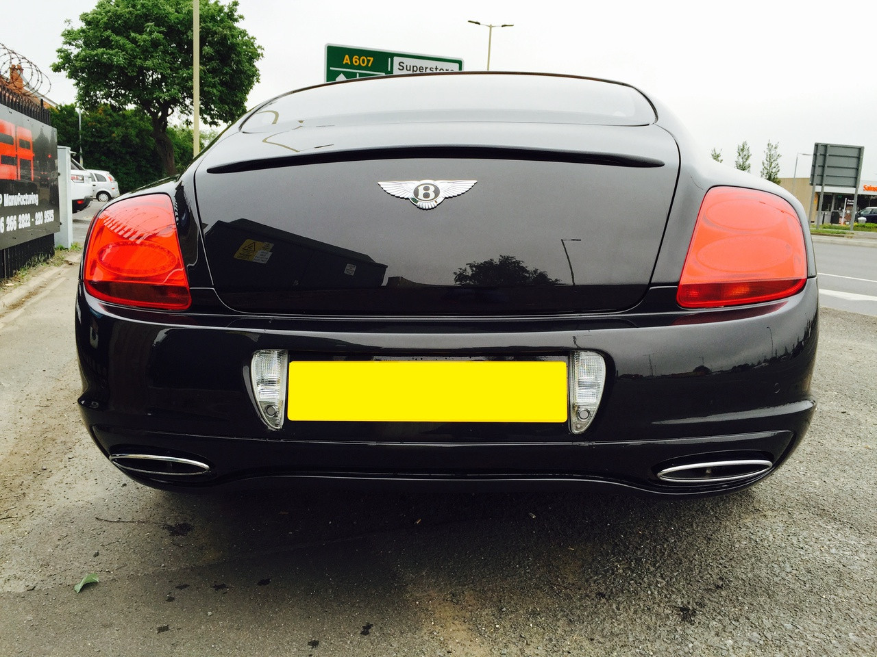 Bentley Continental GT/GTC Supersport Rear Bumper including tailpipes ...