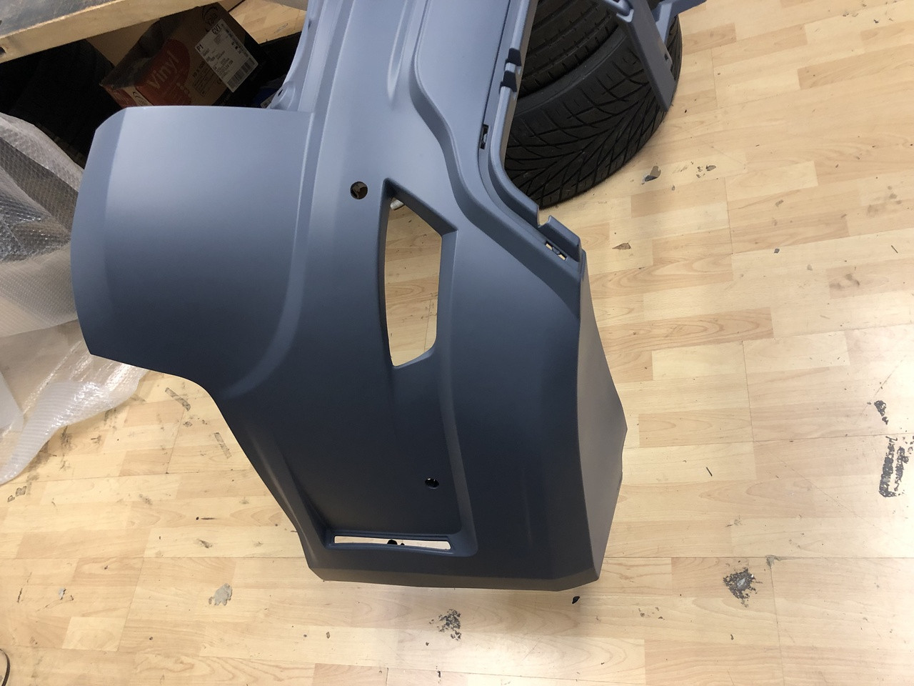 Range Rover Sport 2013>2019 L494 LM Rear Bumper with Tailpipe Finishers ...