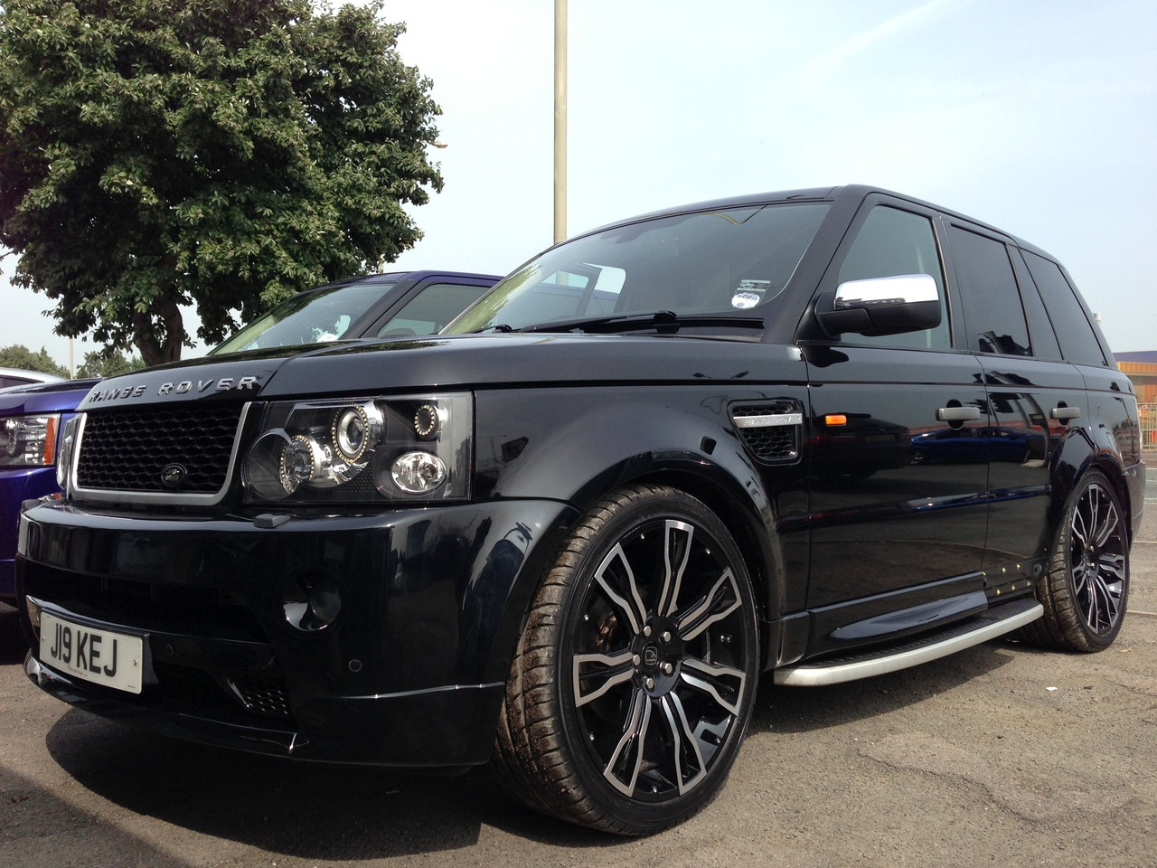 Range Rover Sport Autobiography Body Kit Fitted and Painted - Meduza ...