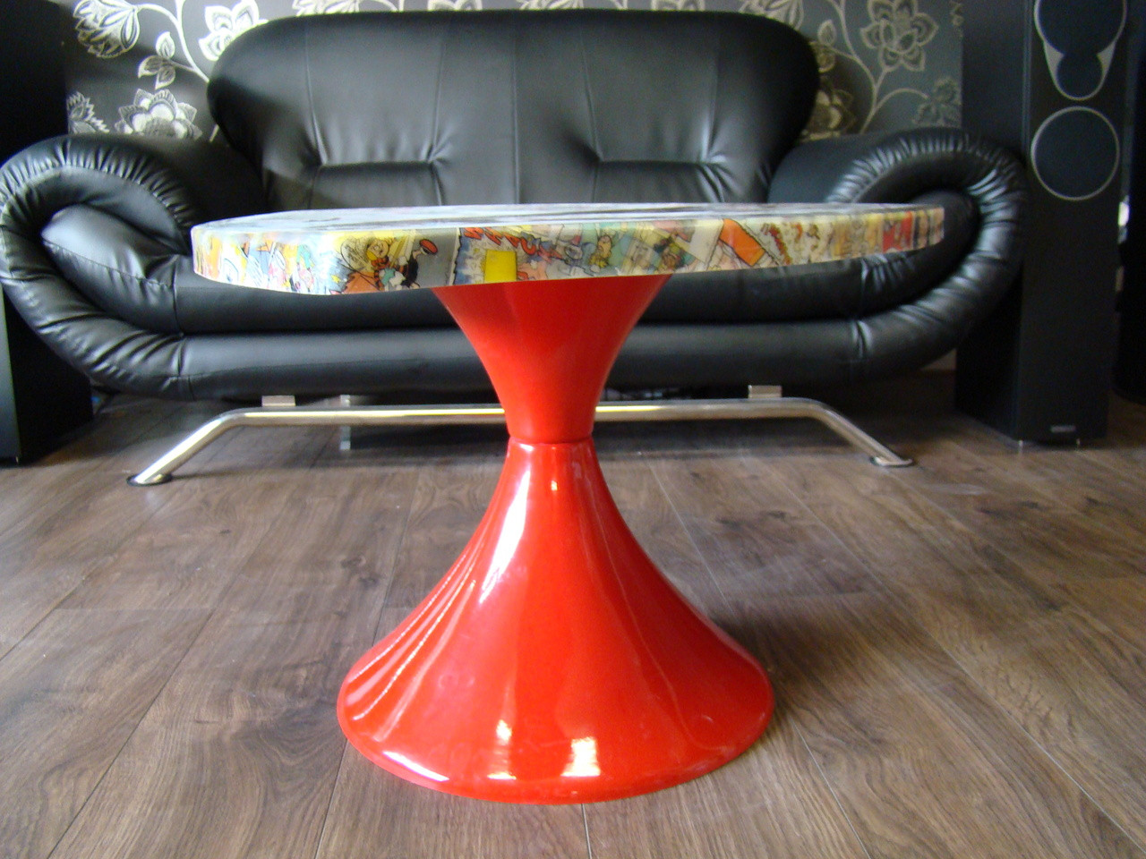 Retro Comic Book Table - Beano - Meduza Design Ltd