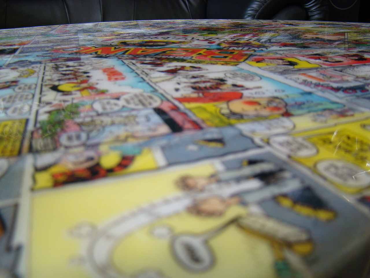 Retro Comic Book Table - Beano - Meduza Design Ltd