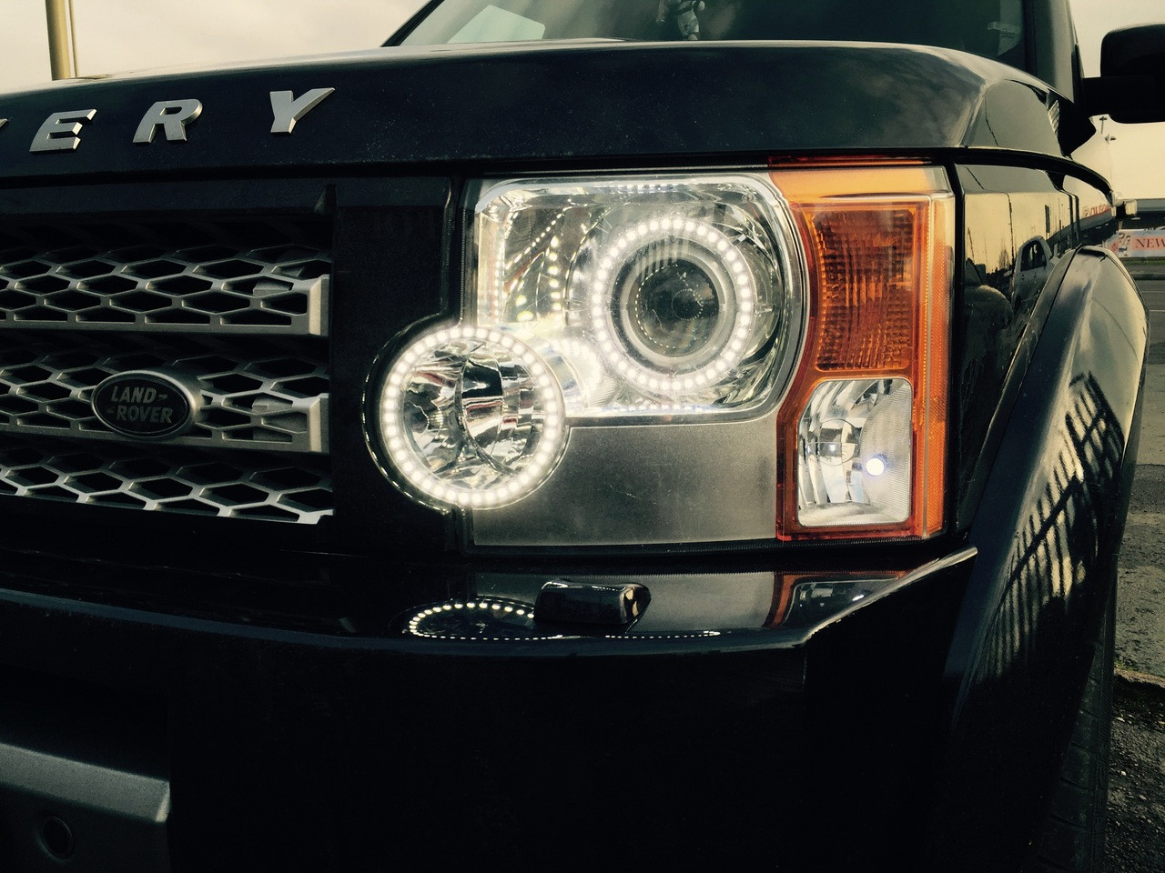 Land Rover Discovery 3 Headlight Conversion to 2013 LED - Meduza Design Ltd