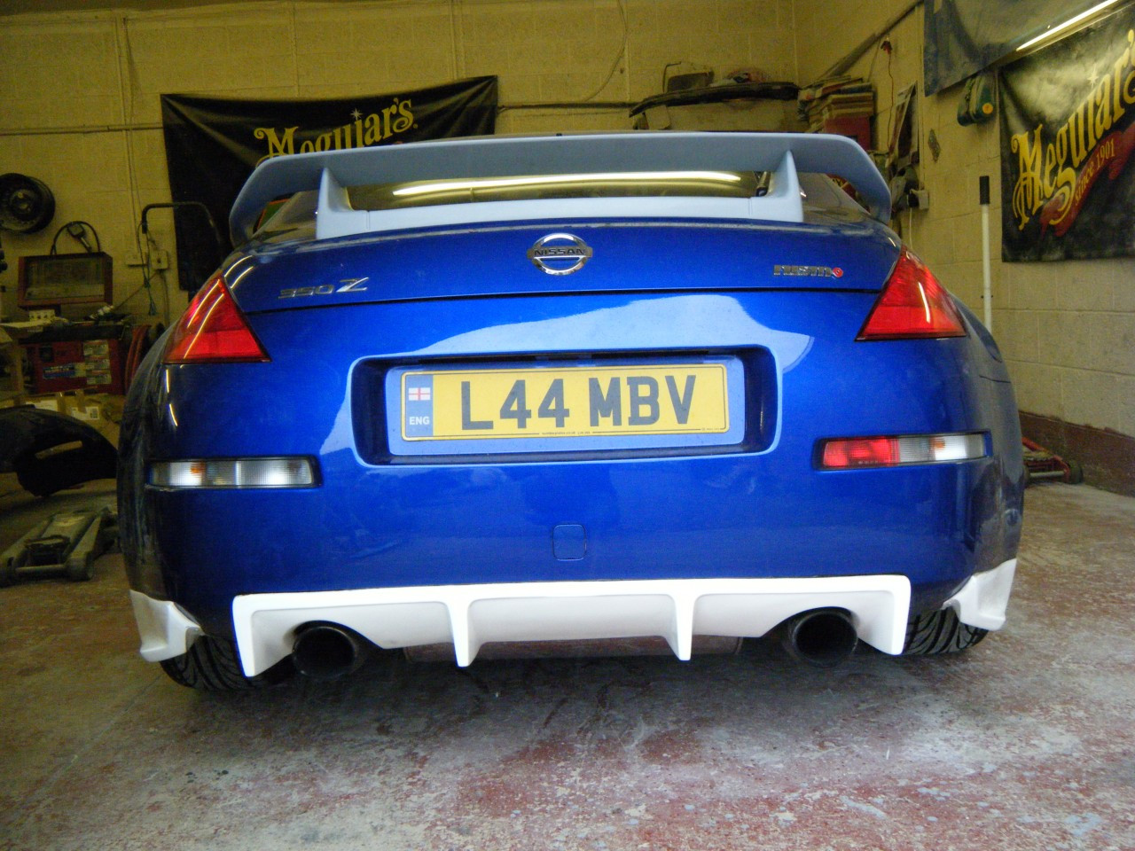 Nissan 350Z Z33 Nismo Style rear diffuser - Meduza Design Ltd
