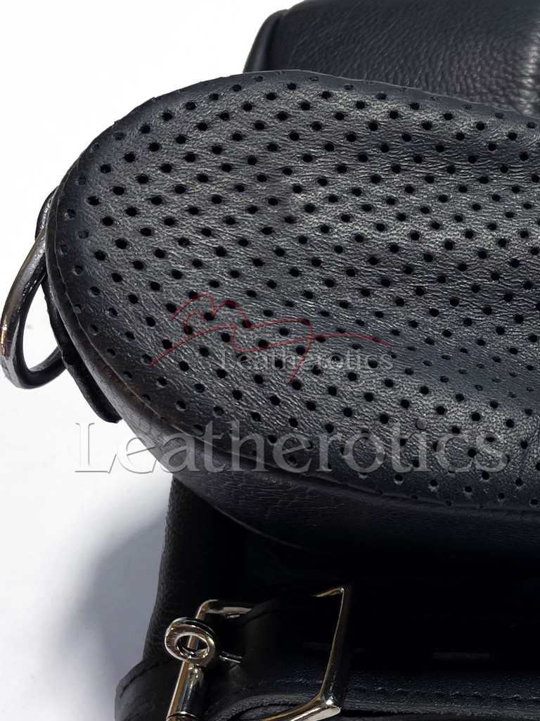 Buy Lockable Leather Bondage Mittens Online │ Leatherotics