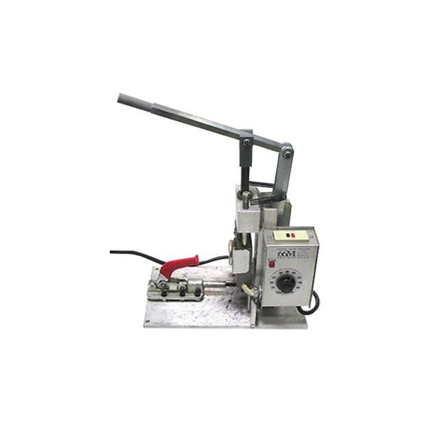 Manual Plastic Injection Molder | Midwest Technology