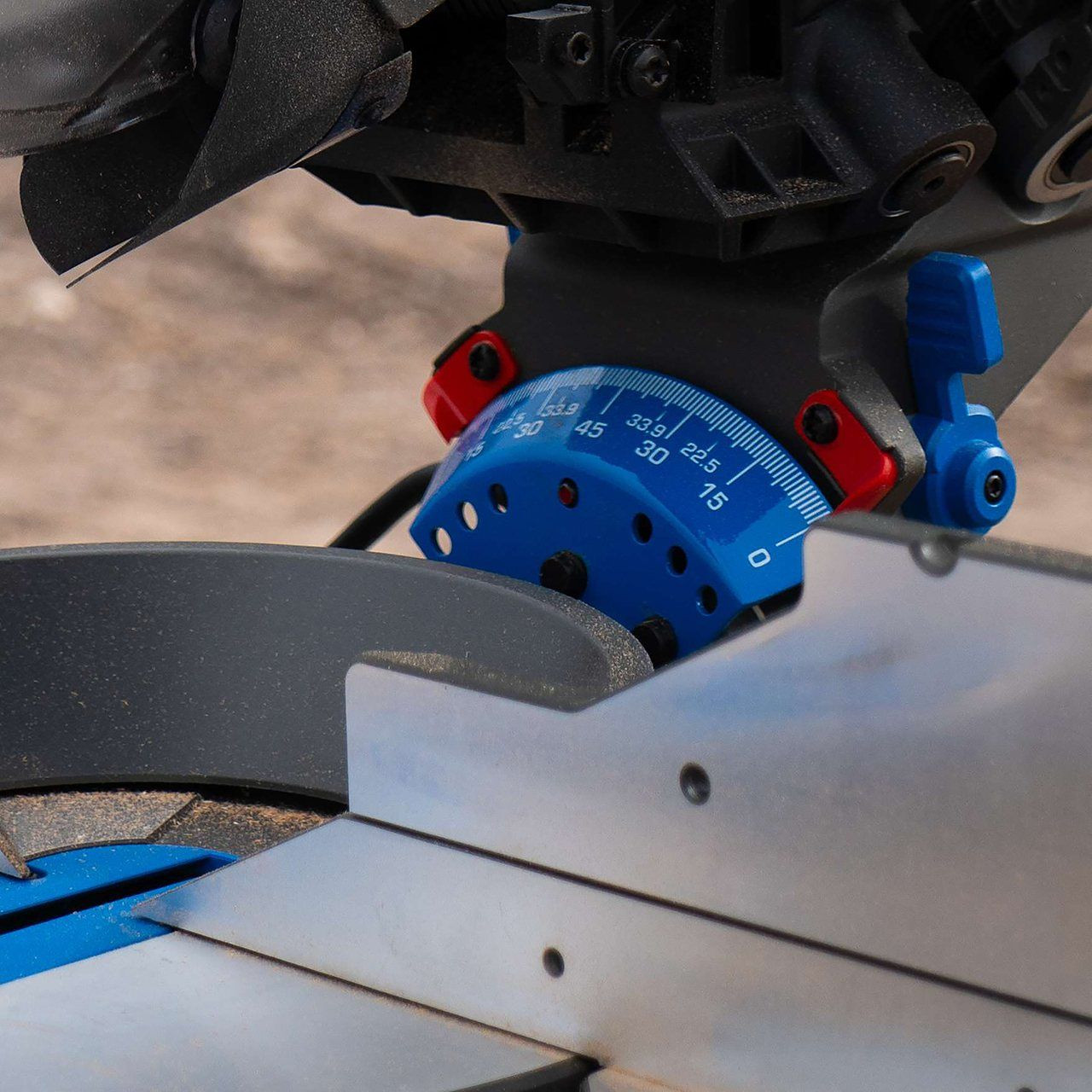 Delta Cruzer Sliding Miter Saw | Midwest Technology