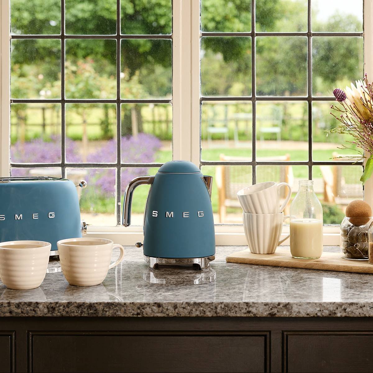 Smeg Retro Style 1.7L Kettle - Matte Storm Blue | Charlies