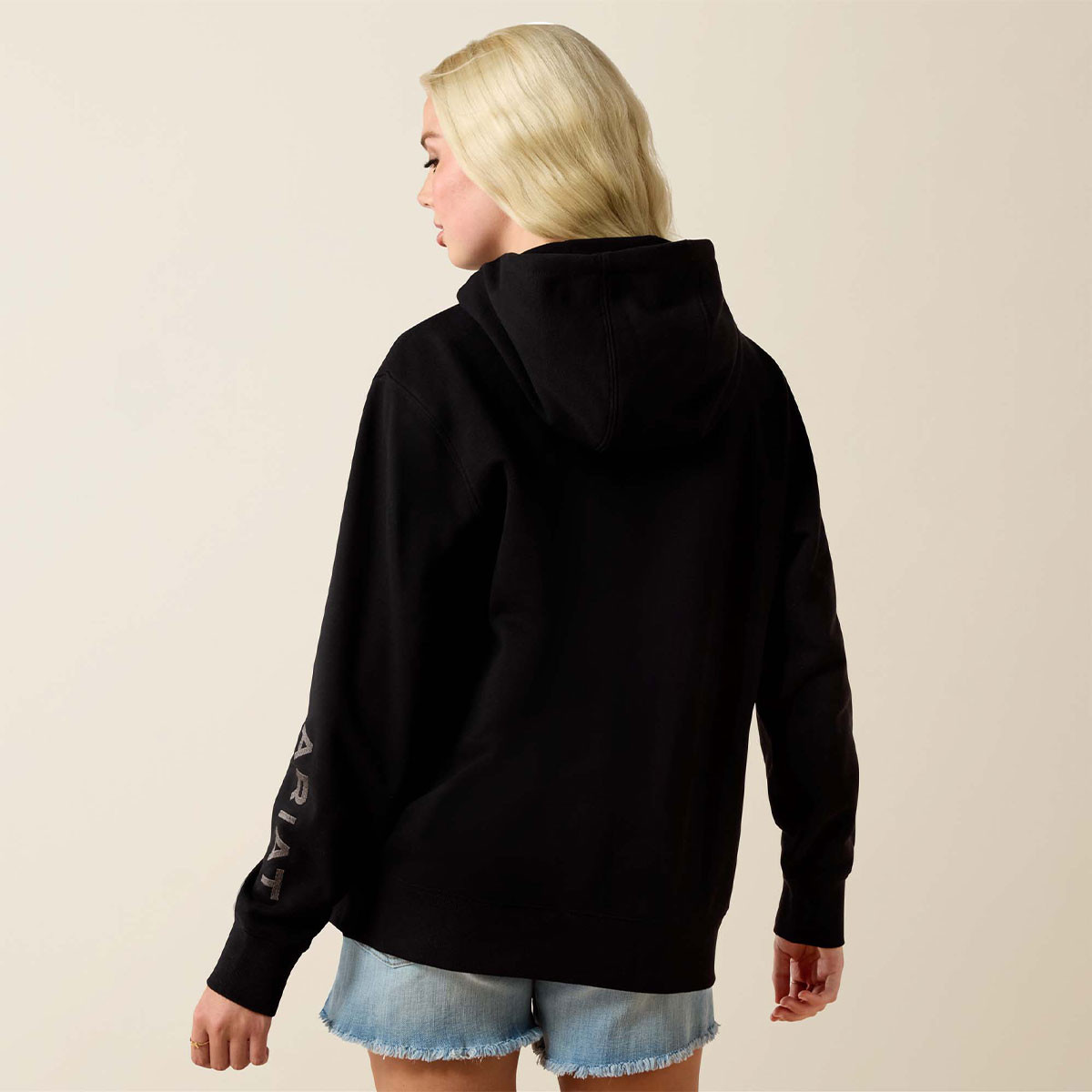 Ariat Women's Logo 2.0 Hoodie - Black | Charlies