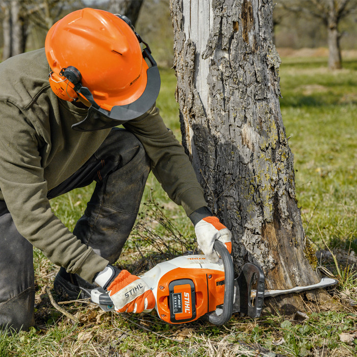 Stihl MSA 220 C-BQ 14 Inch Cordless Chainsaw, AP System - Body Only ...