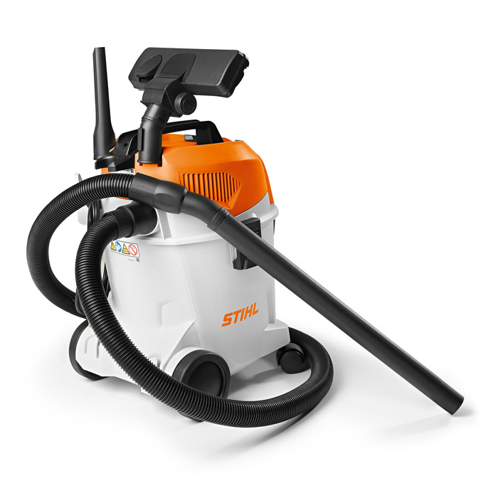 Stihl SE33 Wet & Dry Vacuum Cleaner | Charlies