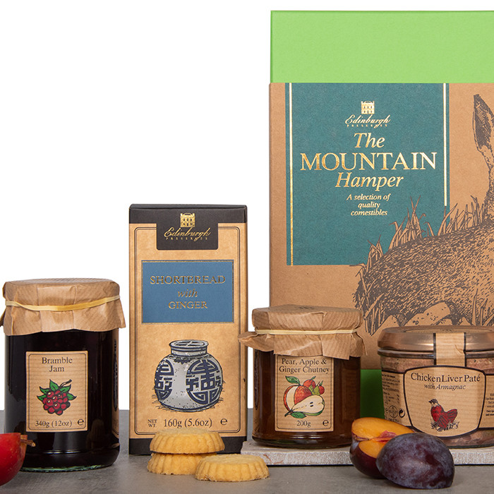 Edinburgh Preserves Mountain Hamper Gift Set | Charlies