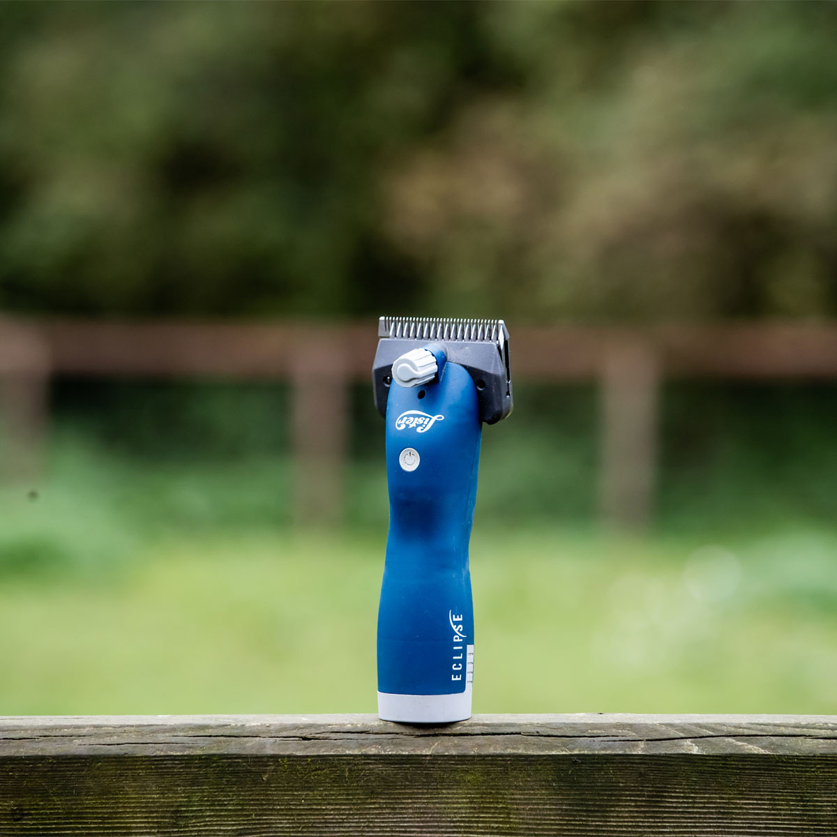 Lister Eclipse Compact Cordless Clipper | Charlies