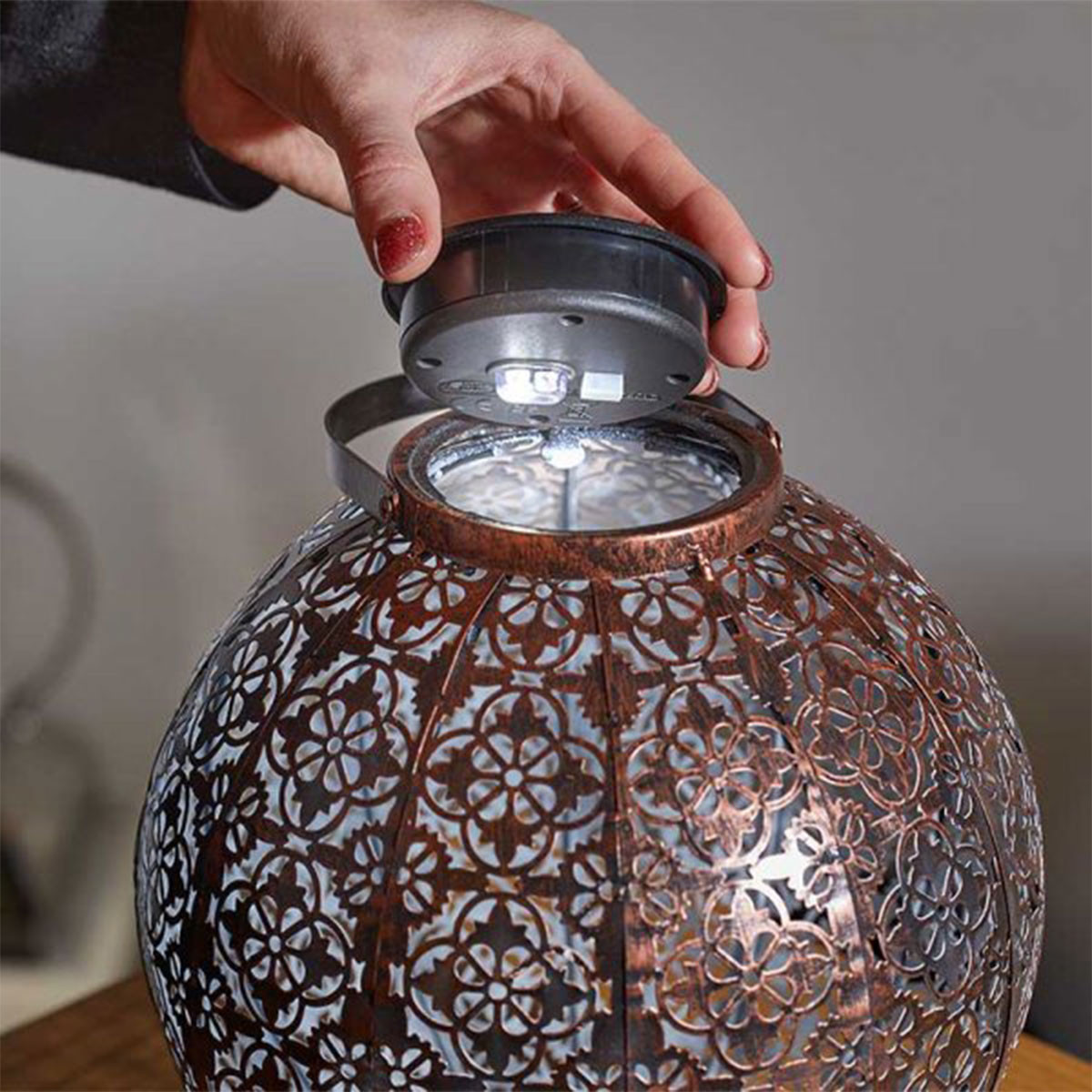 Smart Solar Replacement Battery Light Box | Charlies