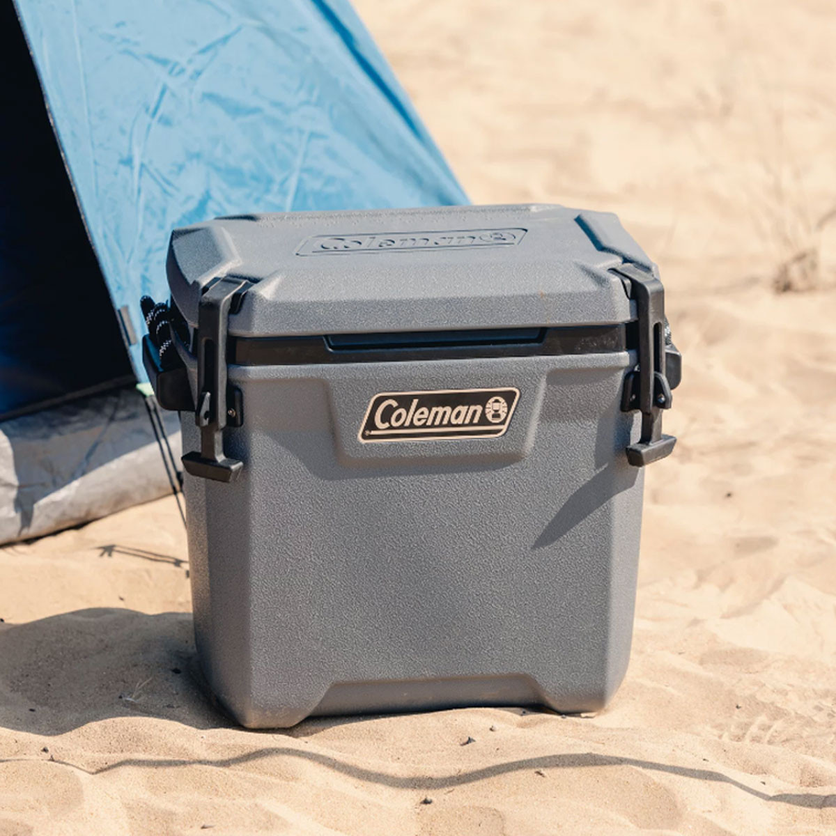 Coleman 28QT Convoy Cool Box - 26L | Charlies