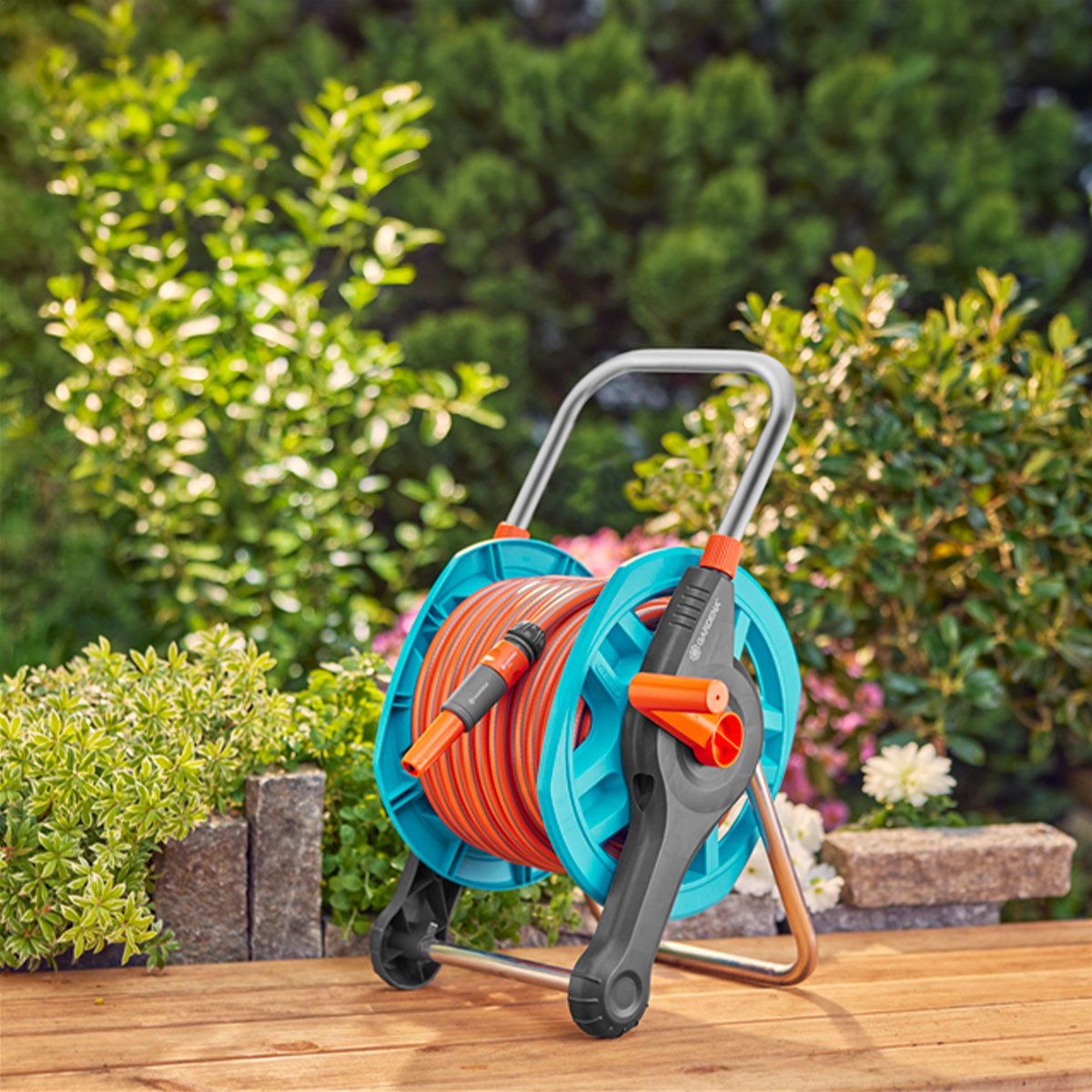 Gardena Basic Wall Hose Reel Set (25m) | Charlies