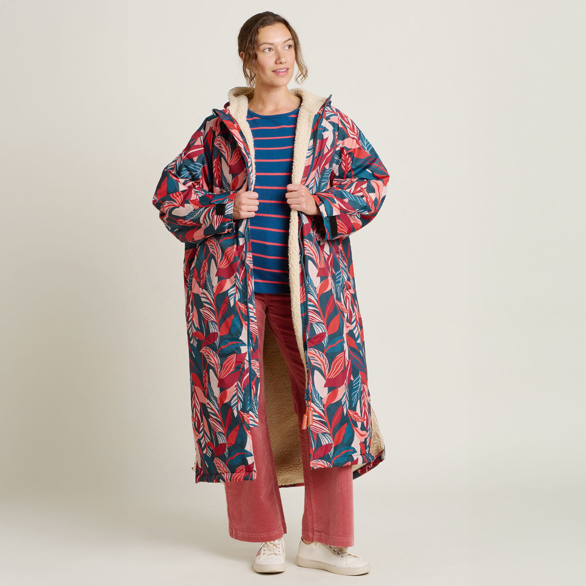 Brakeburn Women's Evergreen Leave Chinook Changing Robe - Multicoloured ...