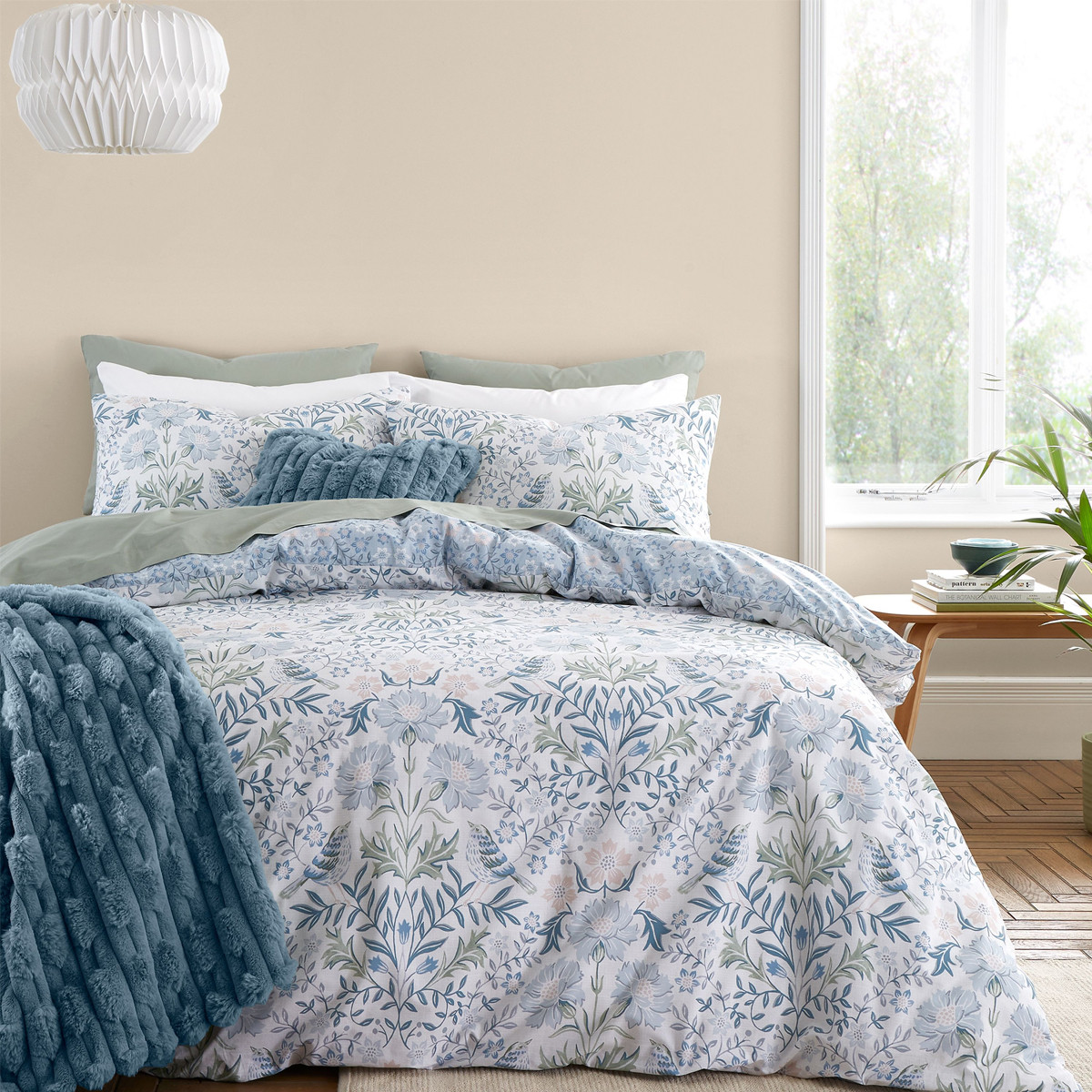 Bianca Fine Linens Hedgerow Hopper Reversible Bedding Set - Blue | Charlies