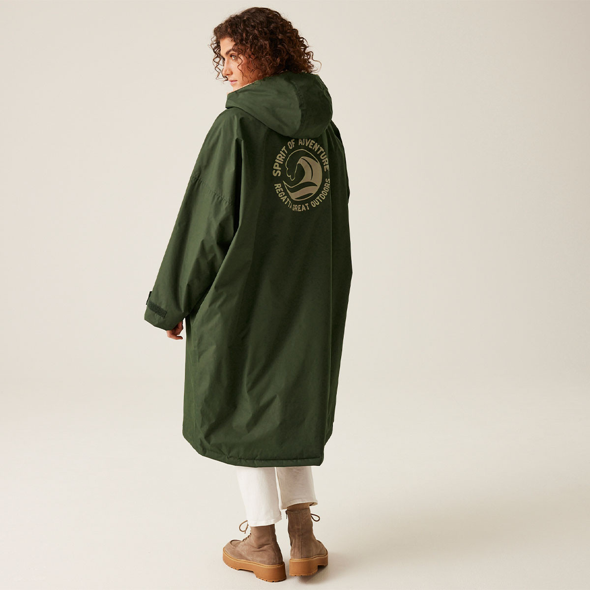 Regatta Adults Unisex Waterproof Changing Robe - Dark Khaki | Charlies