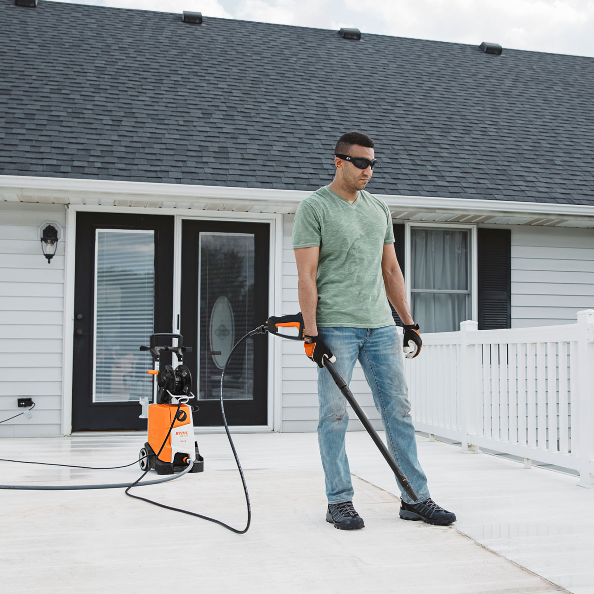 Stihl RE-110 Plus Pressure Washer | Charlies