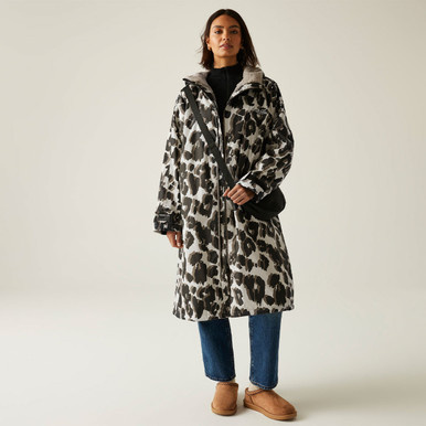 Regatta Adults Unisex Waterproof Changing Robe - True Leopard Print ...