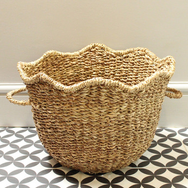 Natural Seagrass Scallop Edged Storage Basket - Large | Charlies