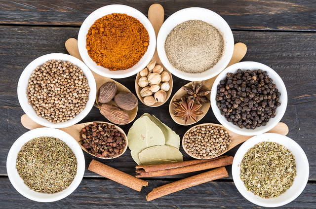 Herbs and Spices Wholesale | Regency Foods Catering Supplier