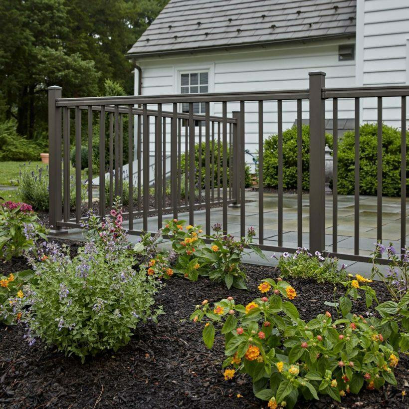 Versa Rail by Dura Life ~ Deck Expressions