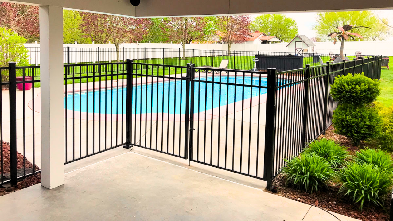 Deckorators Fence gate kits available at Deck Expressions