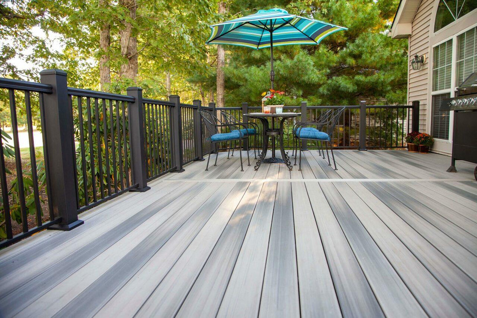 RDI Avalon Railing Panels | DeckExpressions