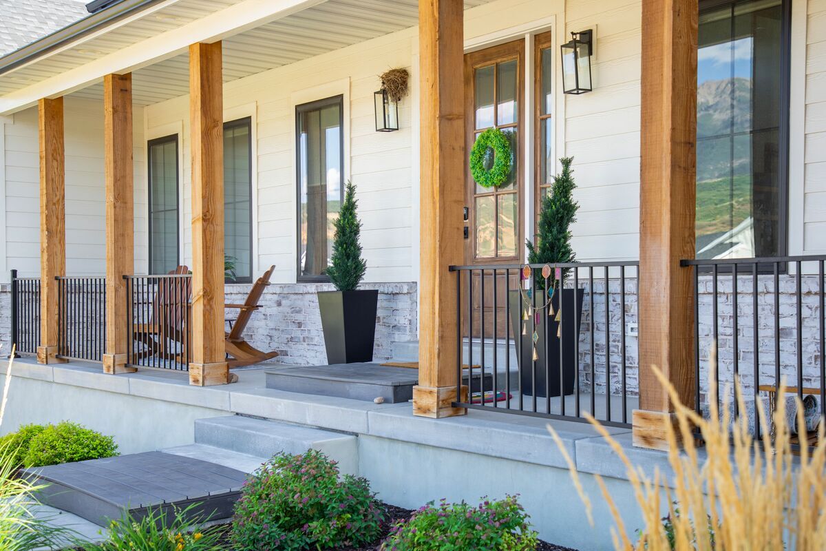 Deck Expressions - High Quality Decking Materials & Supplies