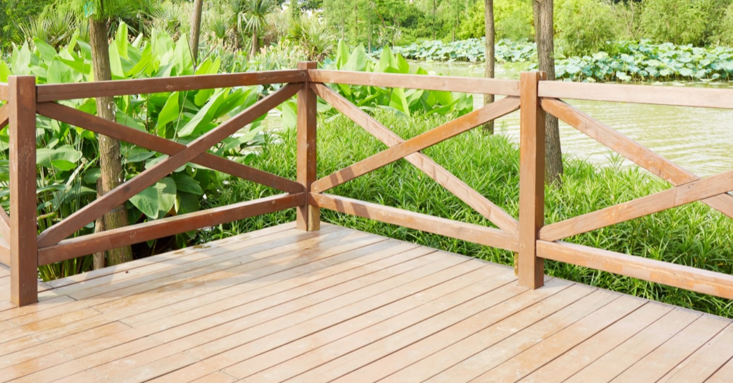 Deck Red Flags to Watch Out For - Deck Expressions