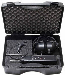 Electronic Stethoscope Set, with Probes, Earphones, and Carrying Case