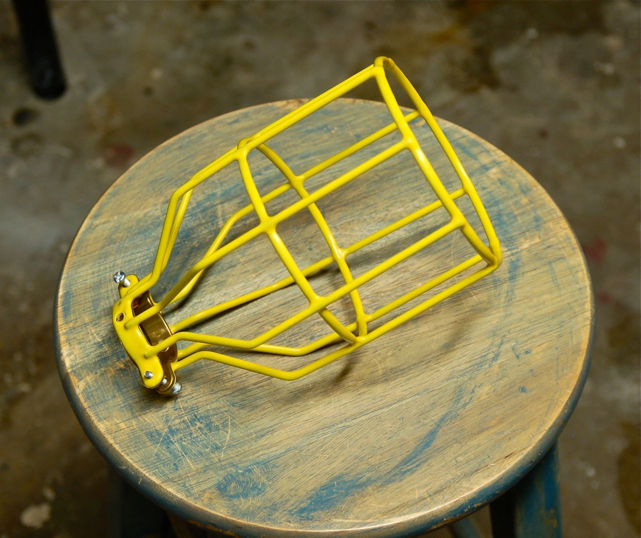 Brass Wire Bulb Cage | Vintage Bulb Cage | Snake Head Vintage